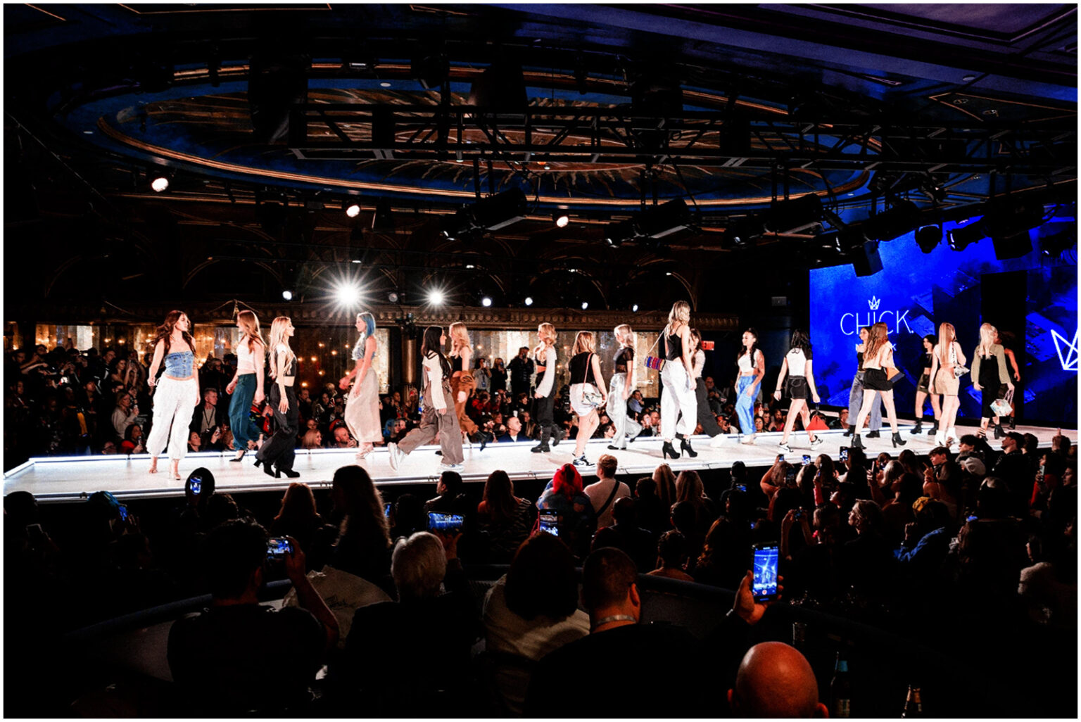 New York Fashion Week Tickets 2026 – Official Runway7 Events